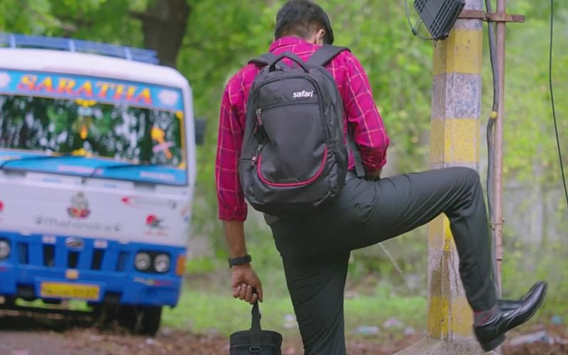 Naai Sekar Review: Despite Sathish’s Best Efforts, This Film Is A Wreck