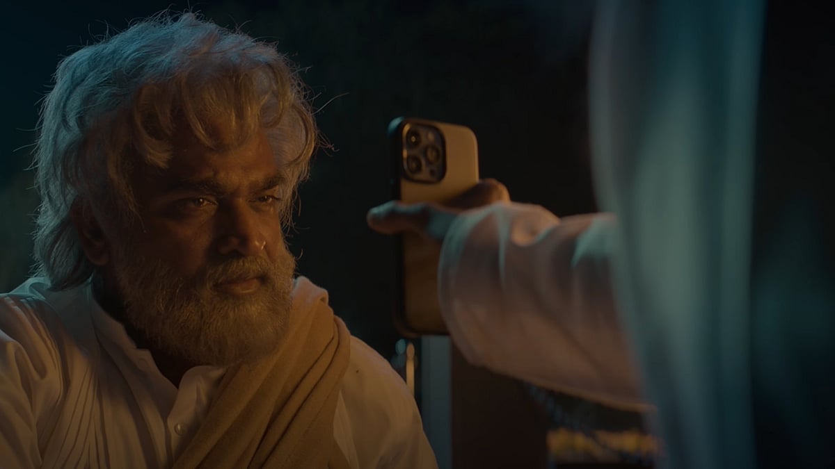 Jawan (Tamil) Review: Shah Rukh Khan Brings Freshness To This Signature ...