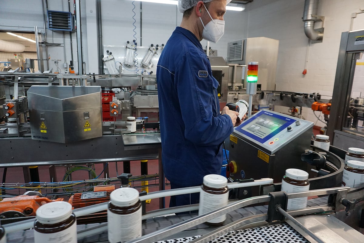 Advanced vision inspection at Jürgen Langbein GmbH