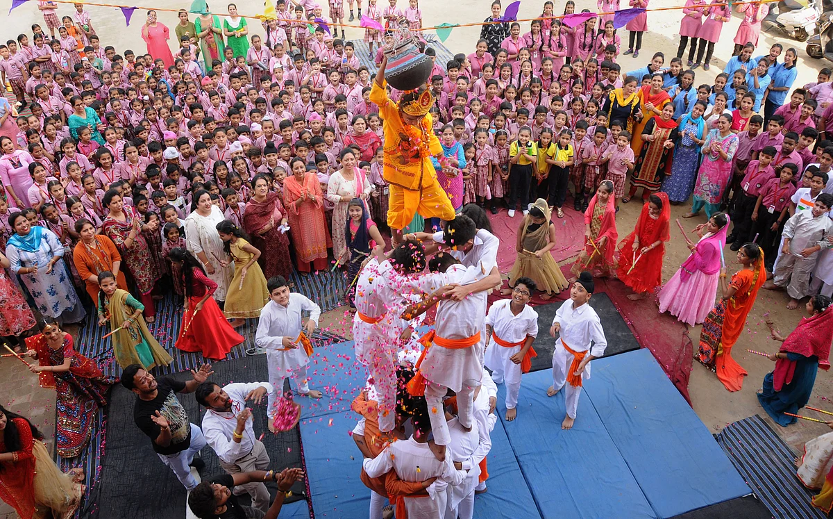 Guiding Light Lessons From Dahi Handi