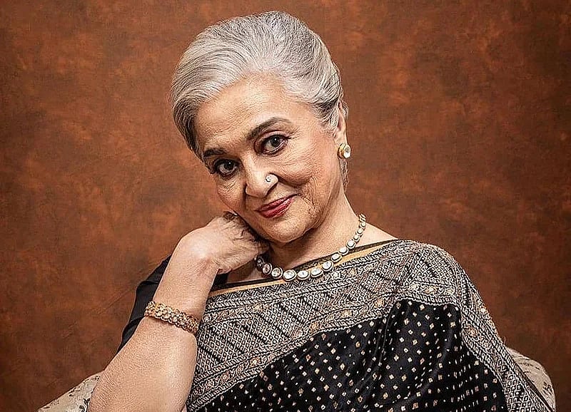 Asha Parekh : मानाचा समजला जाणारा दादासाहेब फाळके पुरस्कार ज्येष्ठ ...
