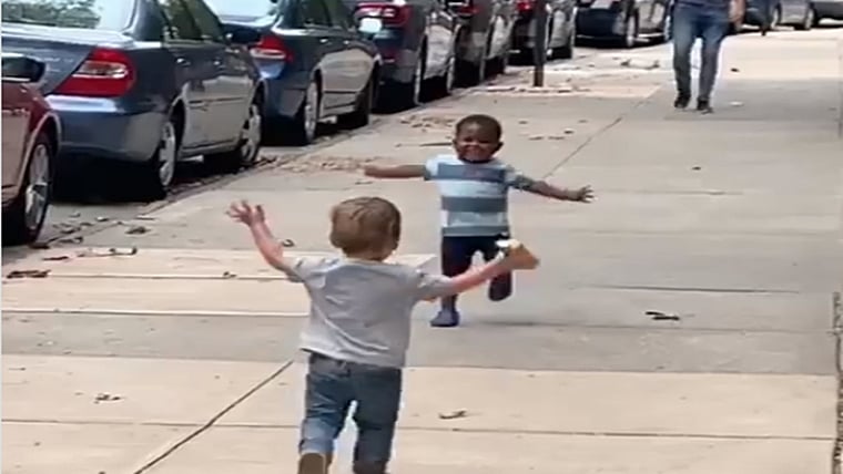 Video of New York toddlers running to hug each other on street goes viral