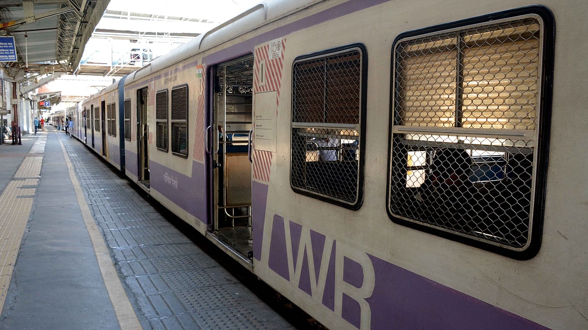 Mumbai: WR to introduce 20 AC, 10 non-AC local train services from October