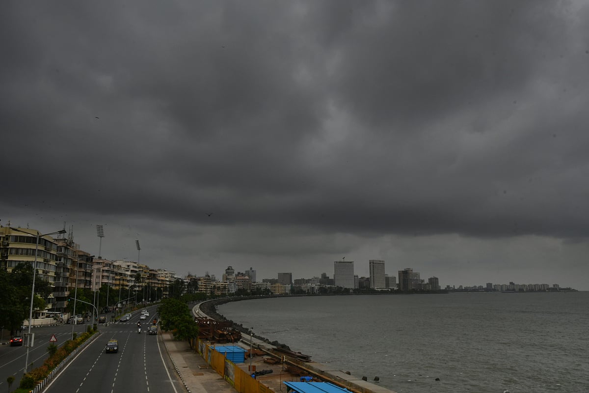 Mumbai: IMD predicts moderate rains with cloudy skies for next two days