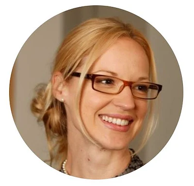 Lisa Sells's Instagram, Twitter & Facebook on IDCrawl