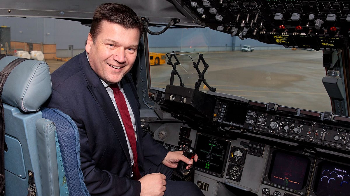 Russia-Ukraine war: British and NATO forces must not play active role ...