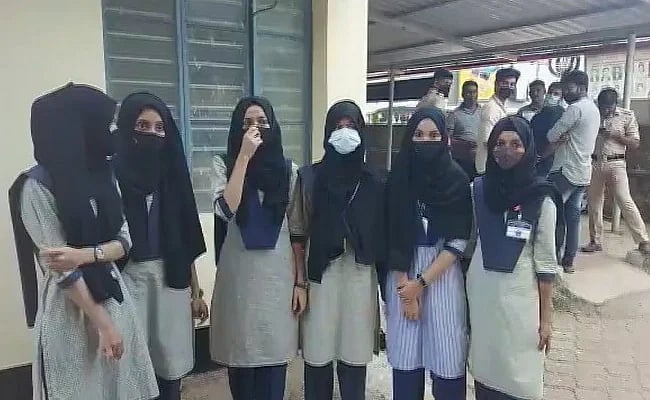 Karnataka hijab row: Bajrang Dal leader labels ongoing controversy as 'Hijab Jihad', alleges ...