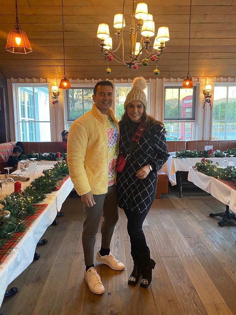 How I met my partner: Isha Koppikar Narang opens up about her love ...