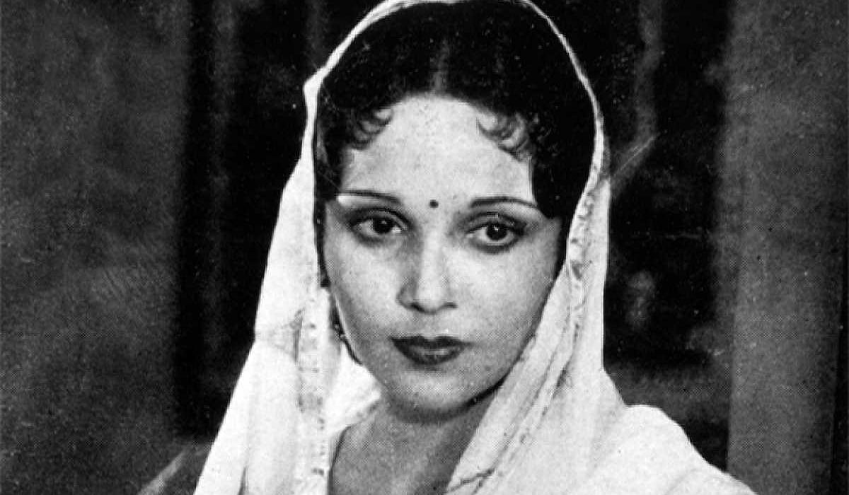 Devika Rani Death Anniversary: Lesser-known facts about the 'First Lady ...