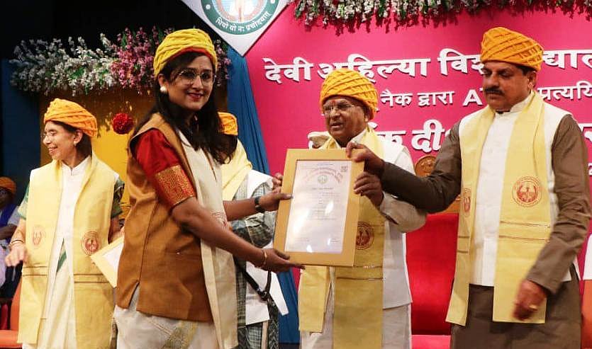 DAVV Convocation: Governor stays back to give degrees to all as ...