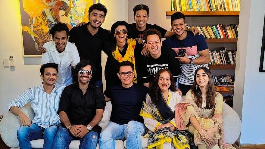 Watch: Aamir Khan celebrates Baisakhi with Ruhee Dosani, performs bhangra