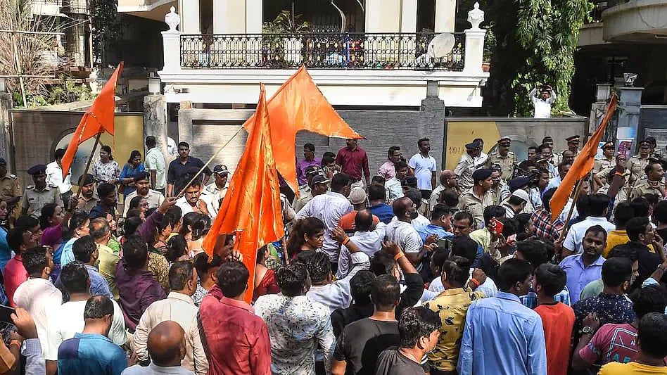 Hanuman Chalisa row: Why was MP Navneet Rana, MLA Ravi Rana arrested? Here's the story so far