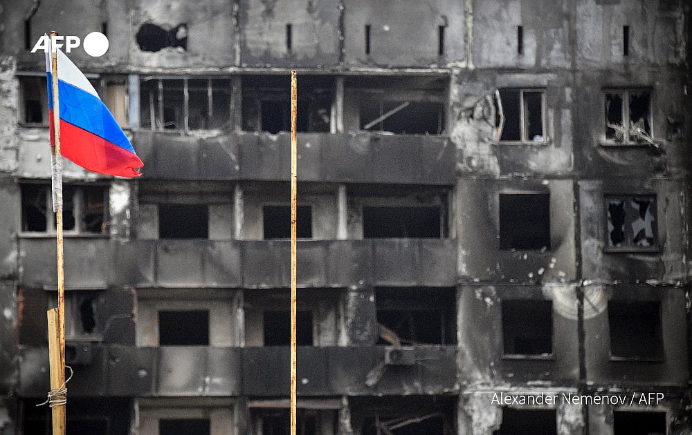 Russian Prez Vladimir Putin orders his forces to not storm Mariupol ...