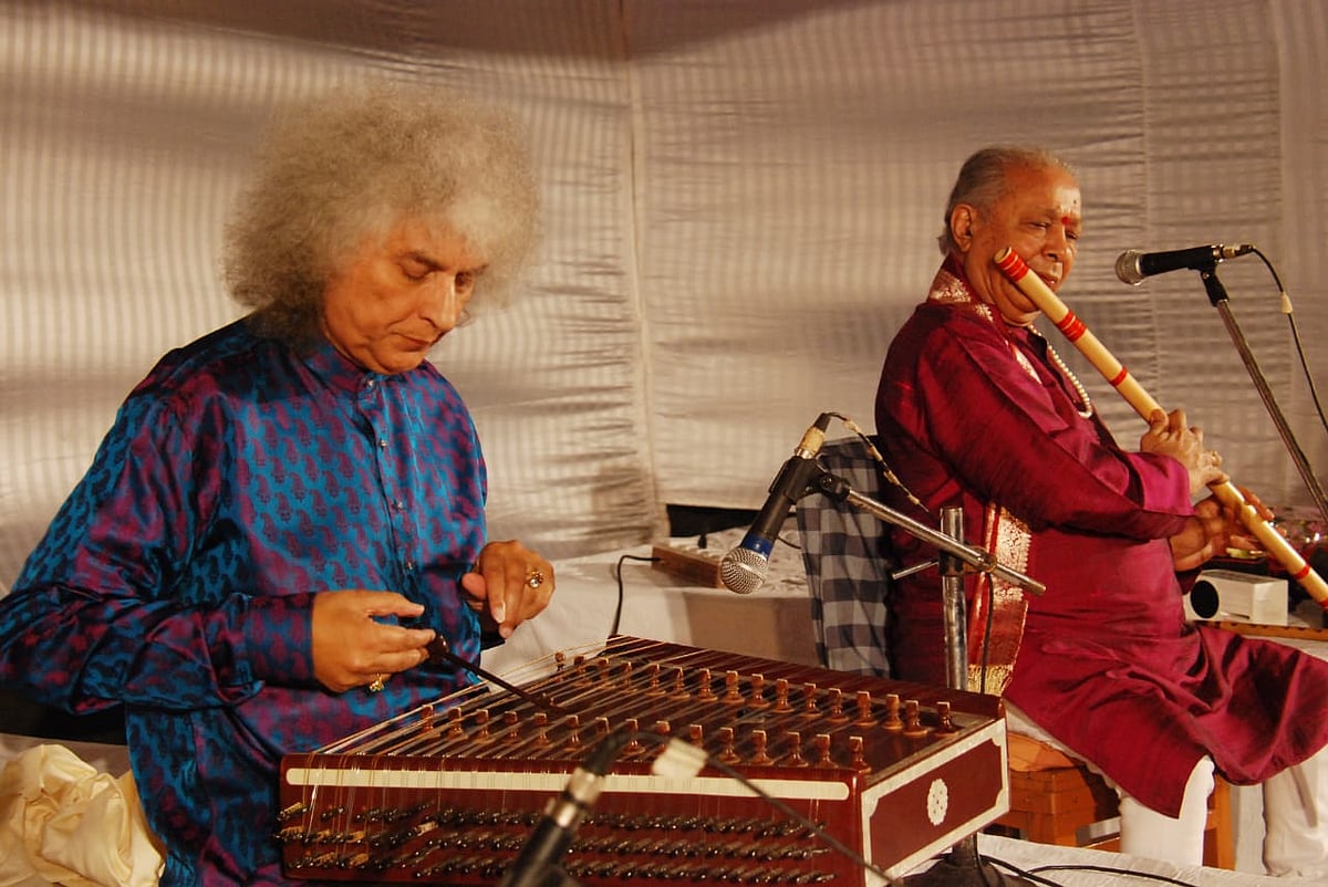 Madhya Pradesh: Pt Shivkumar Sharma's demise leaves Bhopalites deprived ...