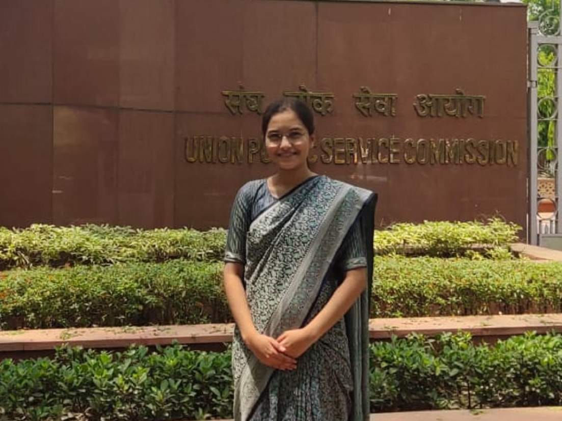 Hang in there, it's not an easy procedure, says another UPSC ranker ...