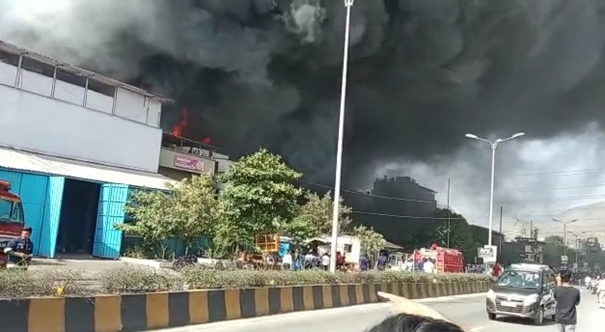 Navi Mumbai: Two bodies recovered from Khairane MIDC fire site, cooling ...