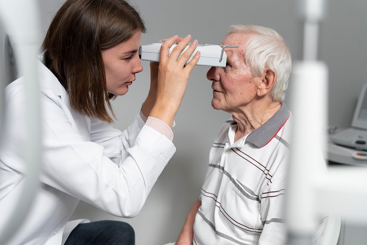 Cataract Awareness Month: Signs, symptoms and why early diagnosis is ...