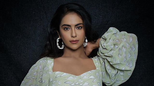 'Balika Vadhu' fame Avika Gor to mark Bollywood debut with Mahesh Bhatt ...