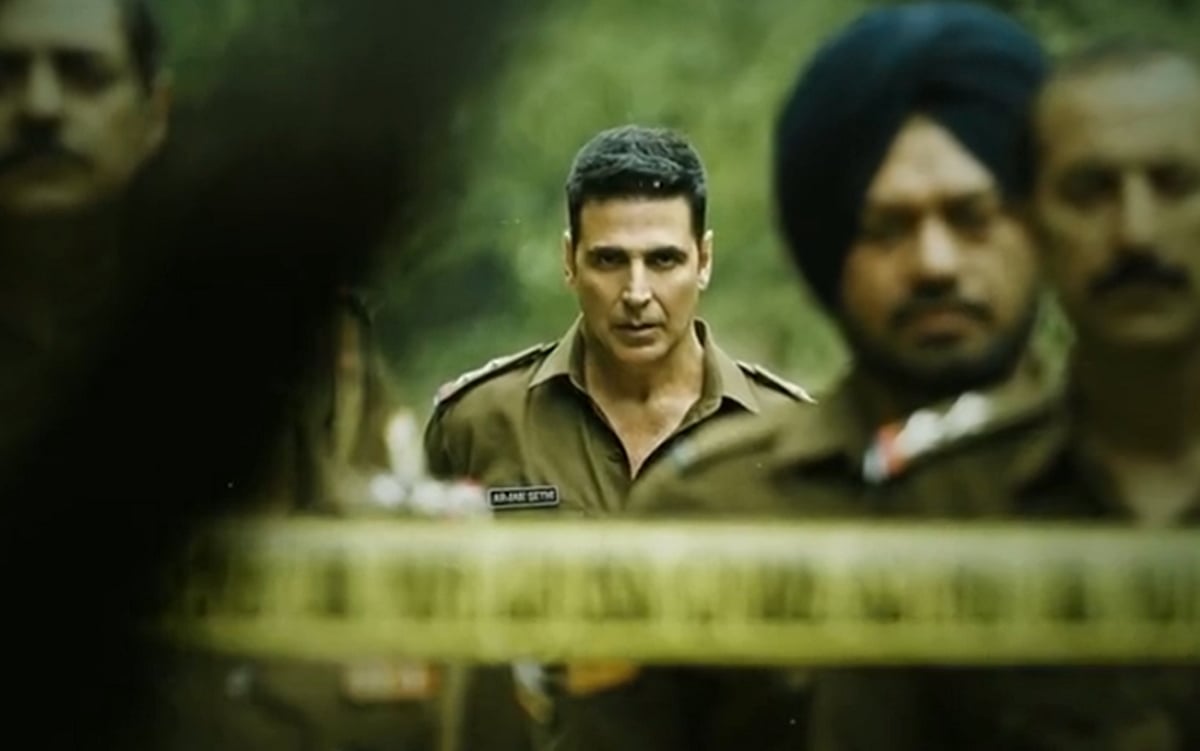 FIRST LOOK! Akshay Kumar to play a police officer in upcoming ...