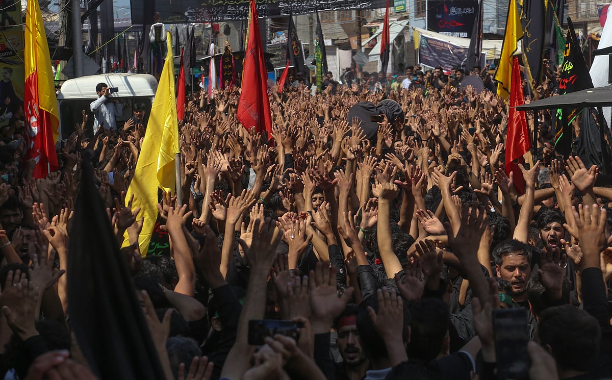 In Pics: Kashmiri Shia Muslims mark Ashura Day with rituals