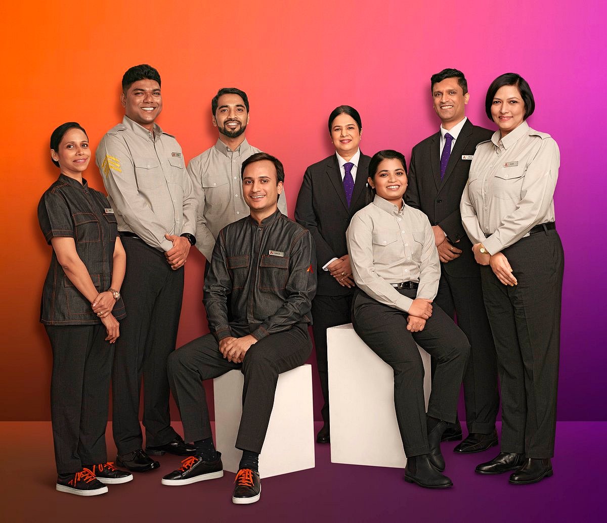 Akasa Air unveils first look of ground crew before takeoff on August 7 ...