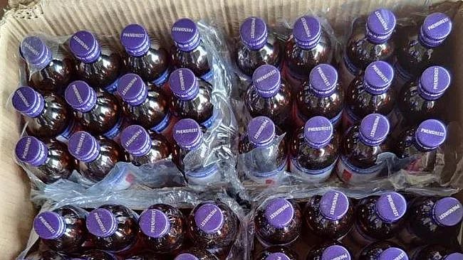 Mumbai: Four arrested from Deonar for selling banned cough syrup, 840 ...