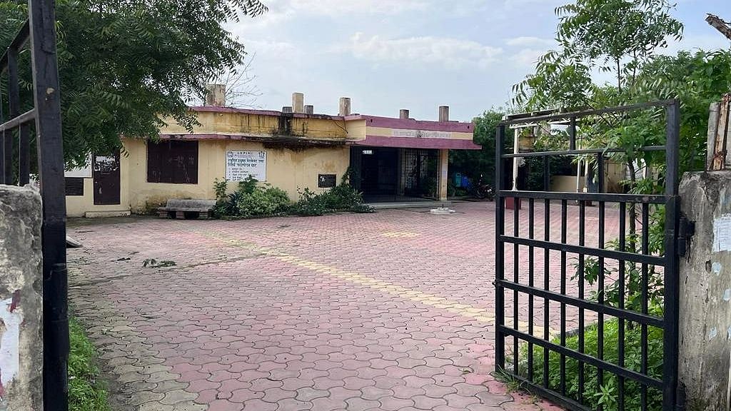 Pithampur Government College needs a shift in location