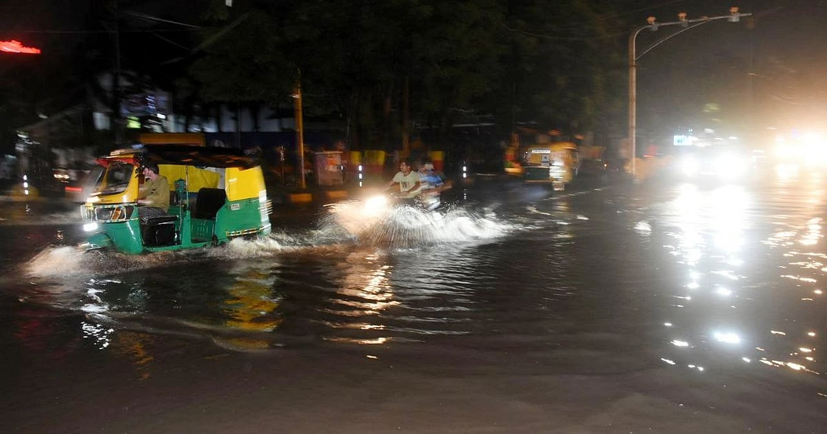 Indore 2 Inches Rain In Two Hours In City Indore 2 Inches Rain In Two Hours In City