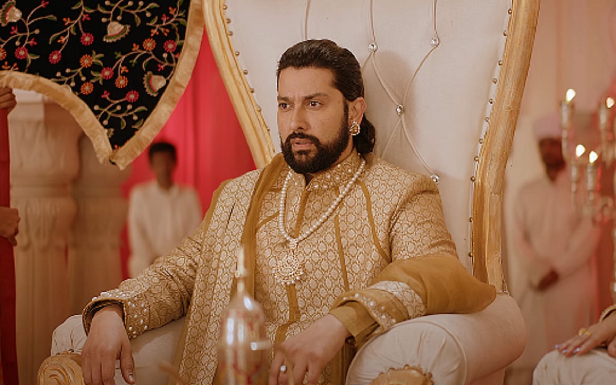 Watch: Aftab Shivdasani features in Afsana Khan's music video 'Taveez'