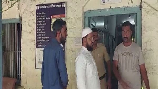 PFI case: Maharashtra chief of All India Imam Council arrested in raids ...