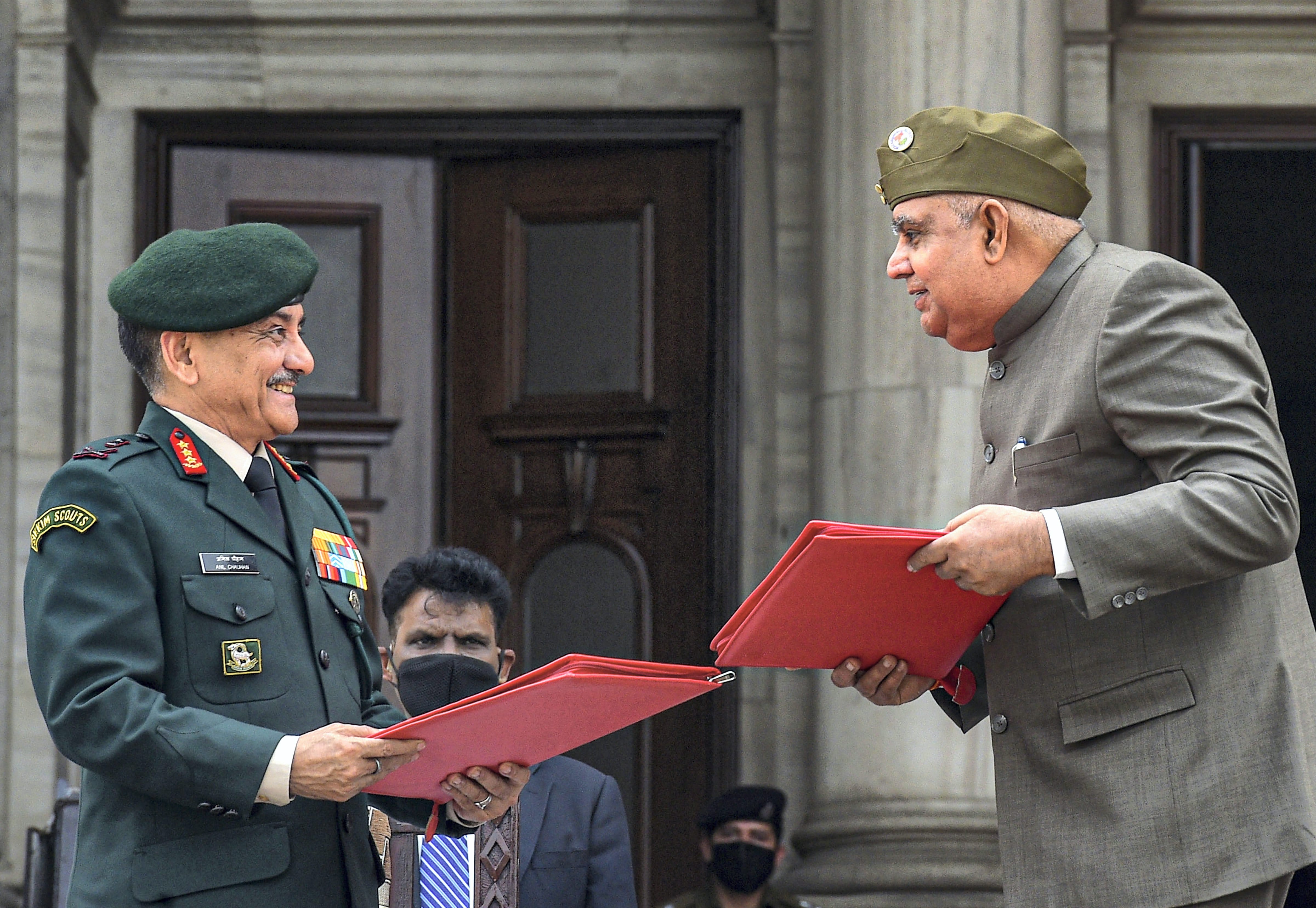 Who is Lt Gen Anil Chauhan: Here's everything about India's new Chief ...