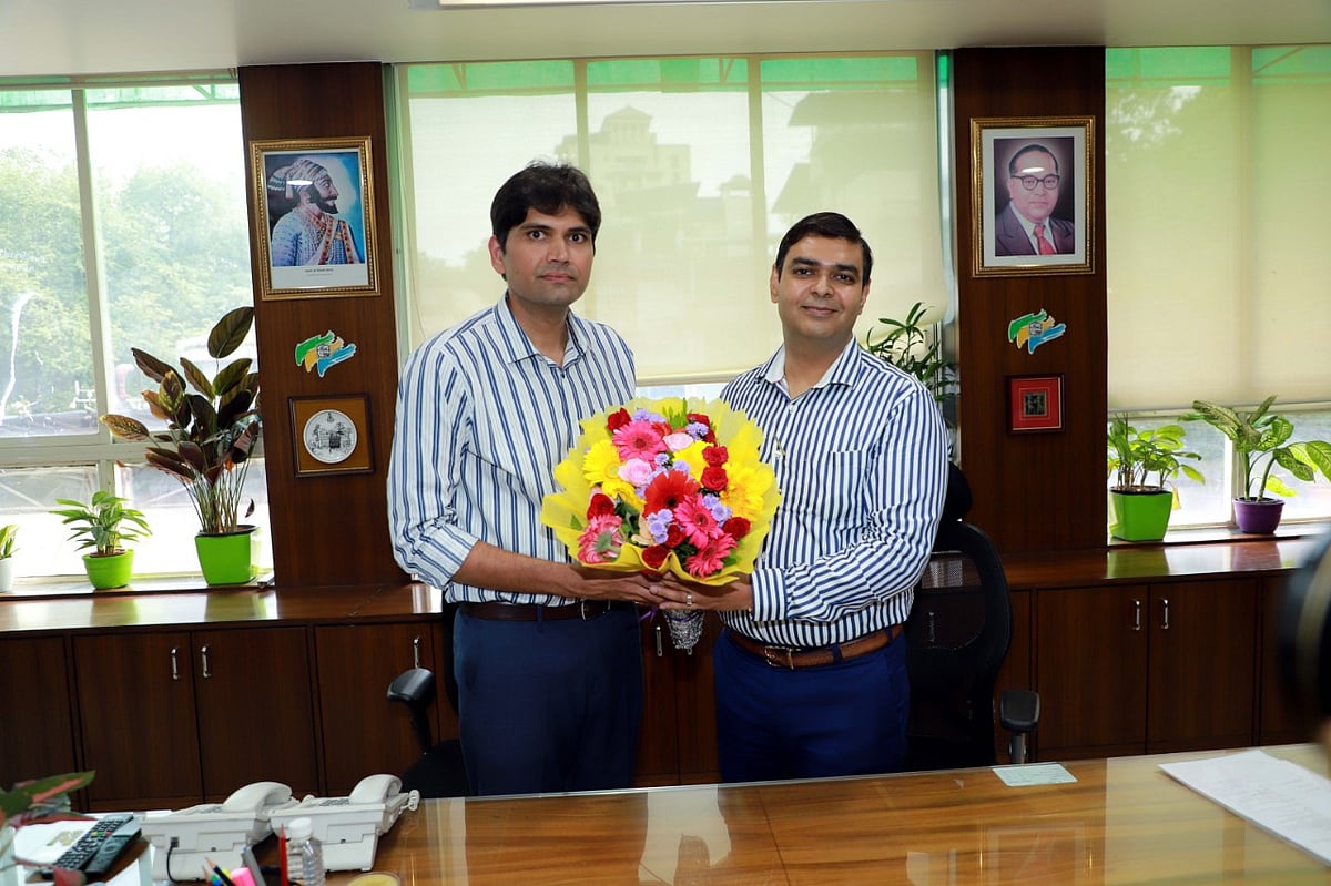 Thane: Abhijit Bangar assumes charge of TMC administrator and commissioner