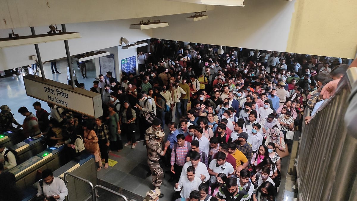 Delhi Metro: Services between Sultanpur, Ghitorni Yellow Line on halt ...