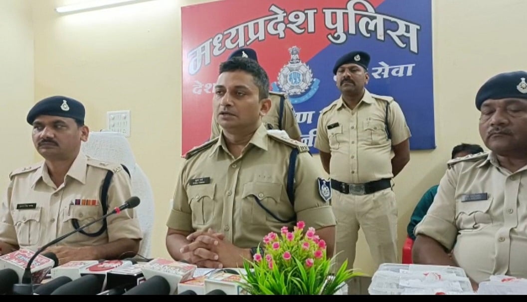 Neemuch: ADM inspects arrangements ahead of Bhadwa Mata Fair