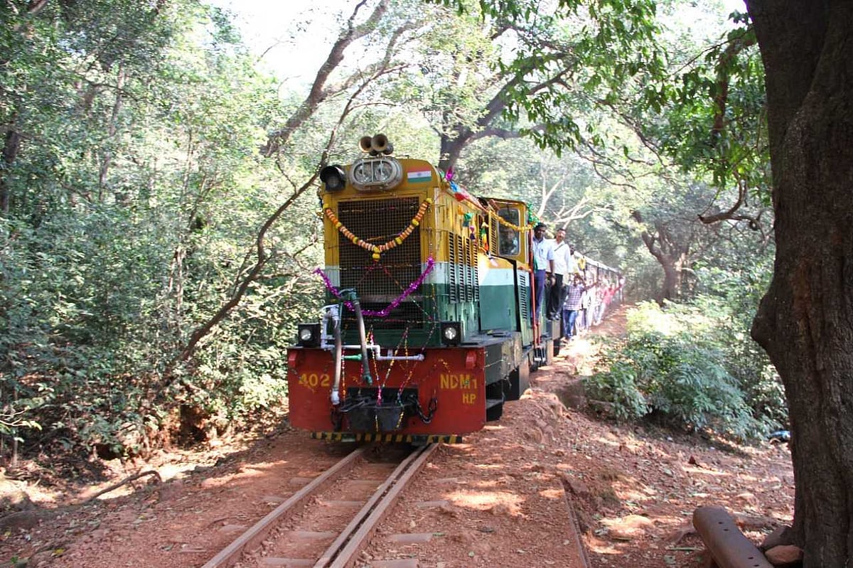 Mumbai: CR to introduce self-propelled DEMU trains on Neral-Matheran line