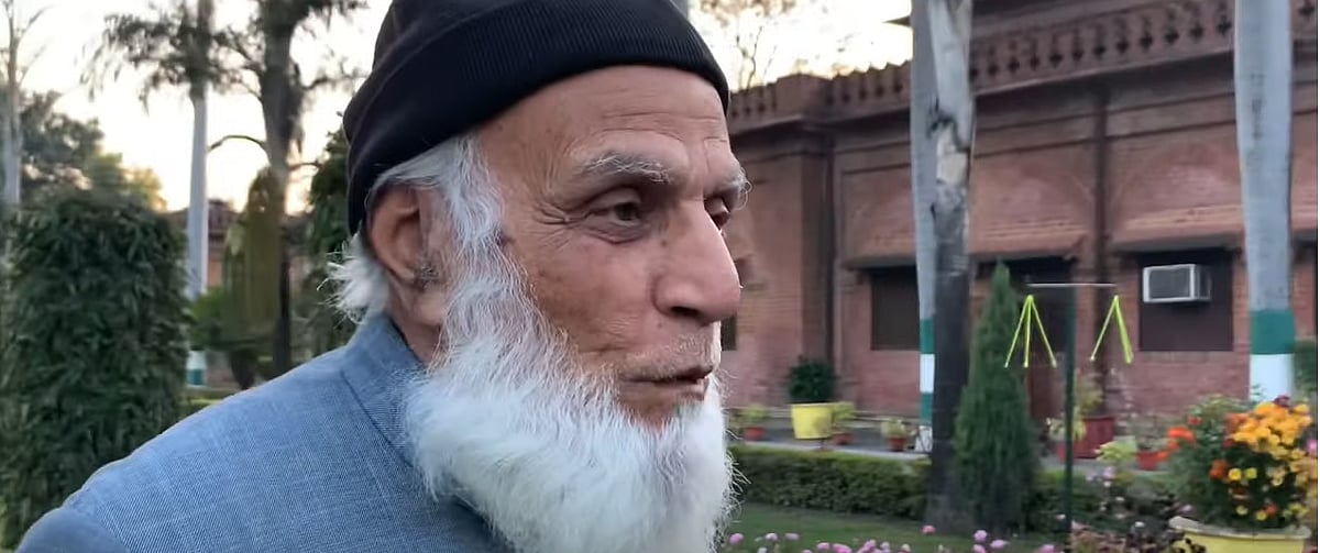 Dubai: AMU academic bags top UAE award for alternative medicine