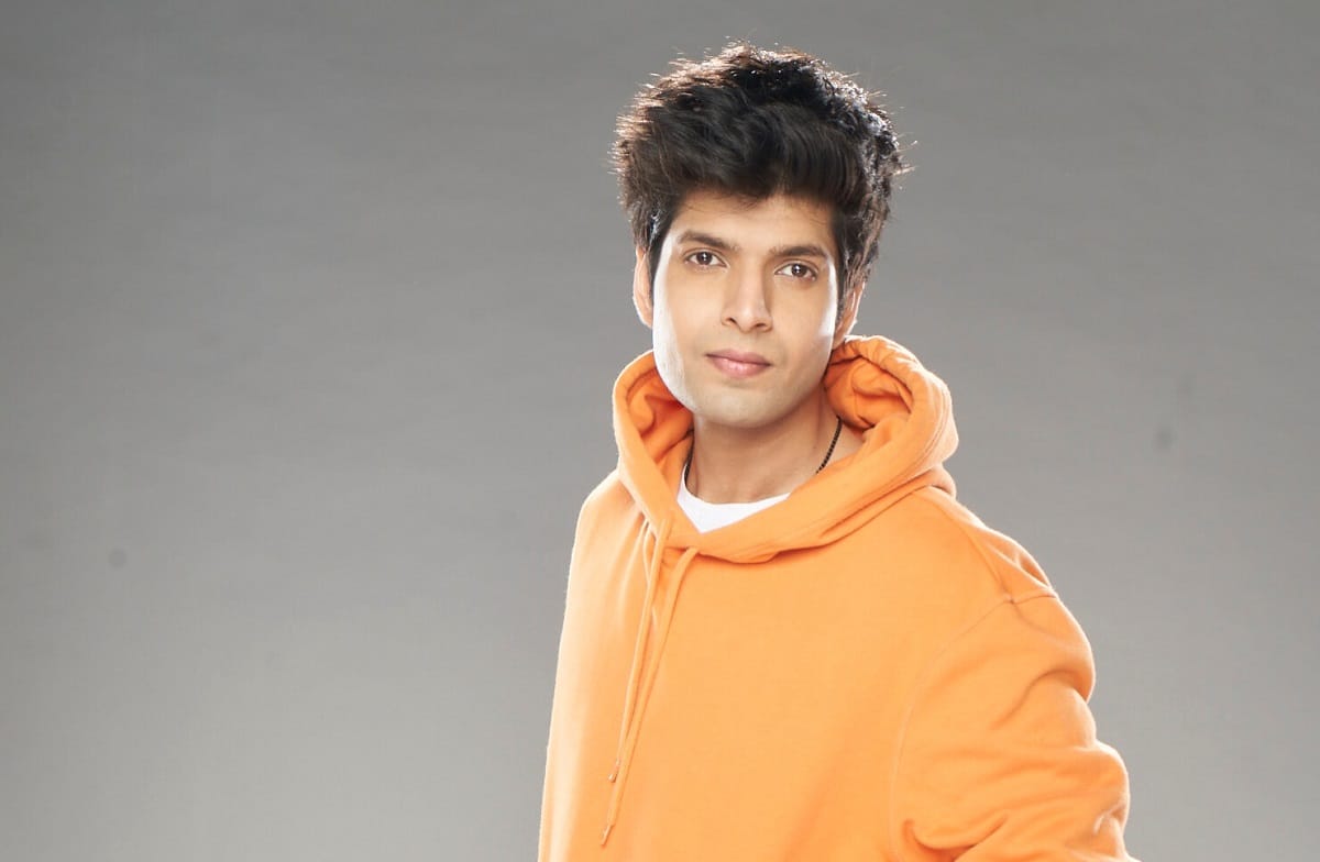 Udaariyaan fame Hitesh Bharadwaj reveals, 'I share a very happy and fun ...