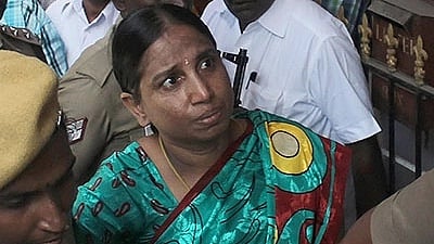 A-1 in Rajiv Gandhi assassination case Nalini may go to London to be ...