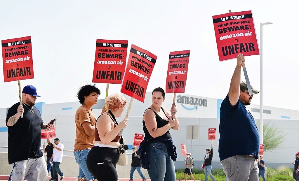 40 Countries' "Make Amazon Pay" Protests Threaten Black Friday Sales