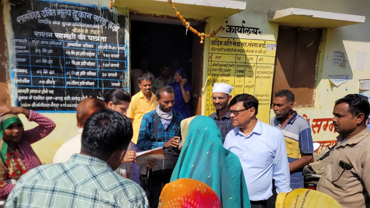 Meghnagar: PMGKY, CM Ration Yojana take a major blow