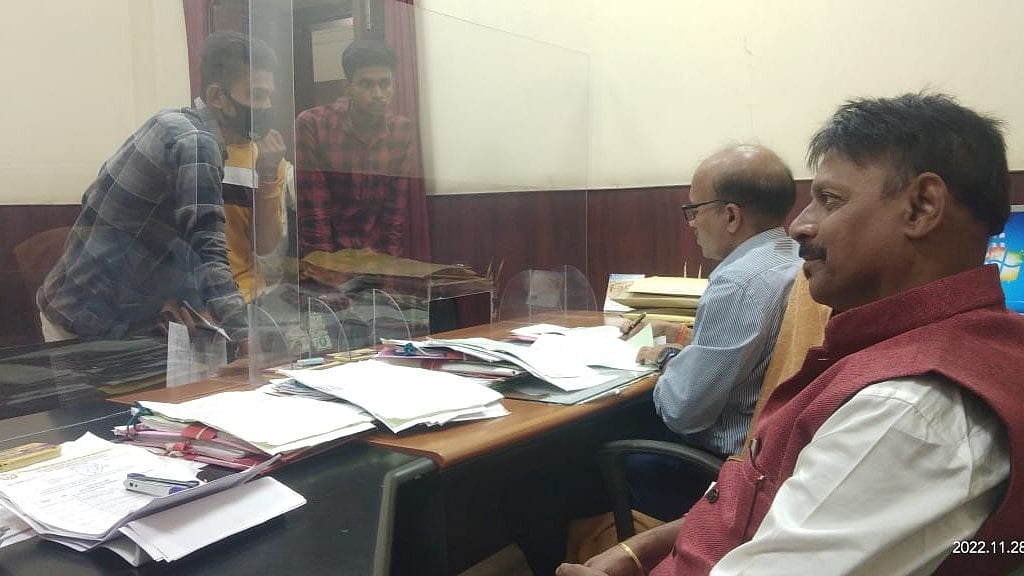 Indore: MBA student claims 60 marks difference in marksheet and answer book