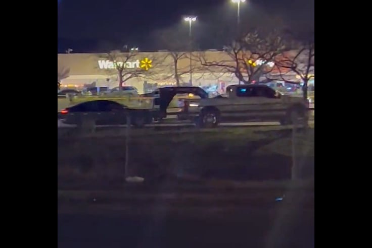 US: Mass shooting inside Walmart store; multiple people including ...