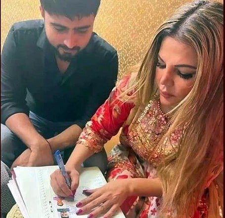 Rakhi Sawant changes name to Fatima after her wedding with Adil Khan ...