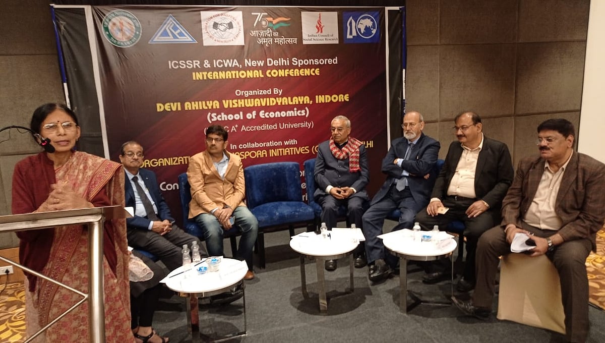 Indore: International conference on Indian diaspora kick-starts at DAVV