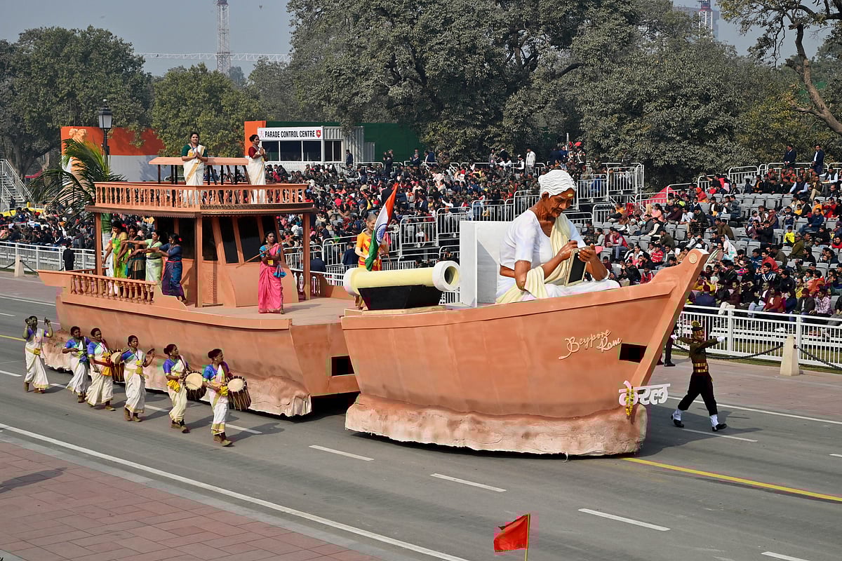 Republic Day 2023: Kerala tableau steals show in Delhi but real-life ...