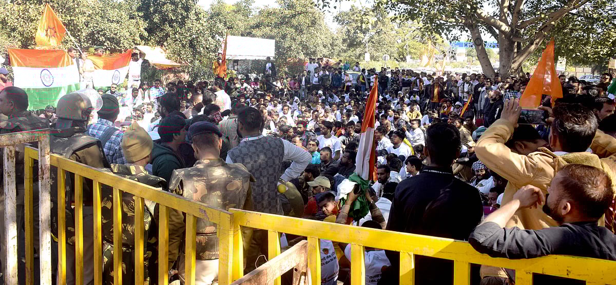 Bhopal: Police foil Karni Sena’s bid to stage sit-in at Maharana Pratap ...