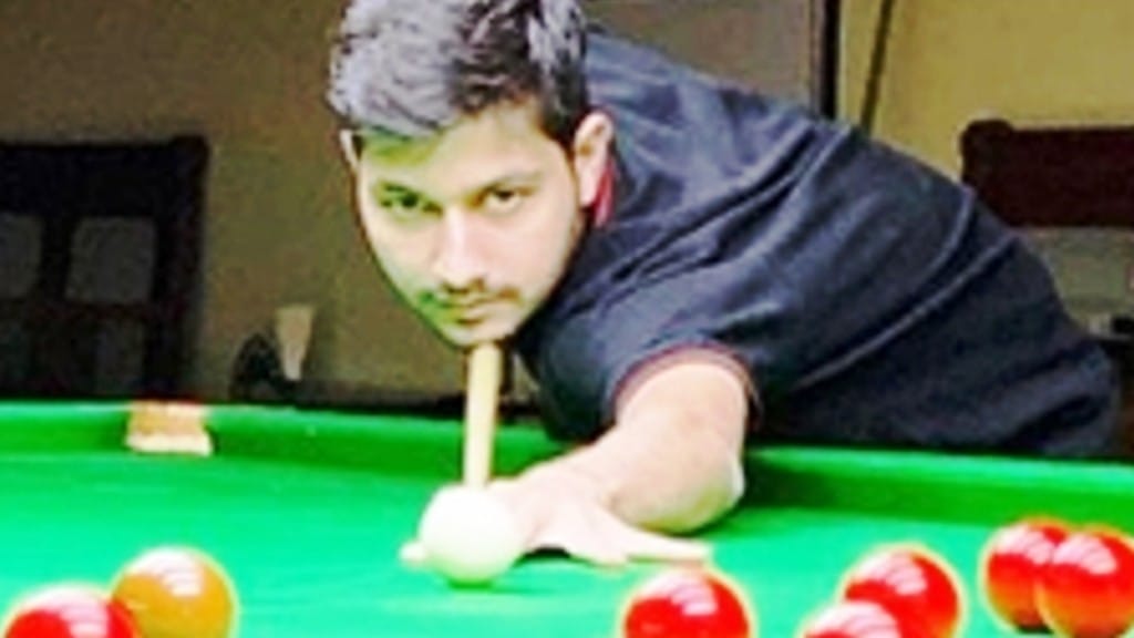 CCI Snooker Classic 2023: Madan & Makwana record tense wins