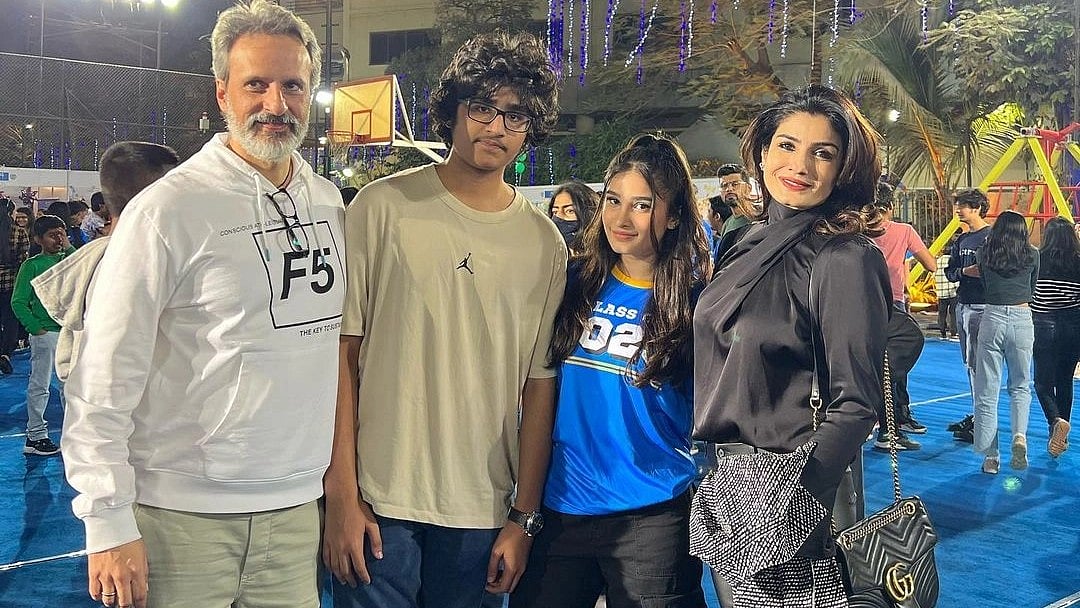 Raveena Tandon Shares Glimpses Of Daughter, Rasha's Graduation Ceremony ...