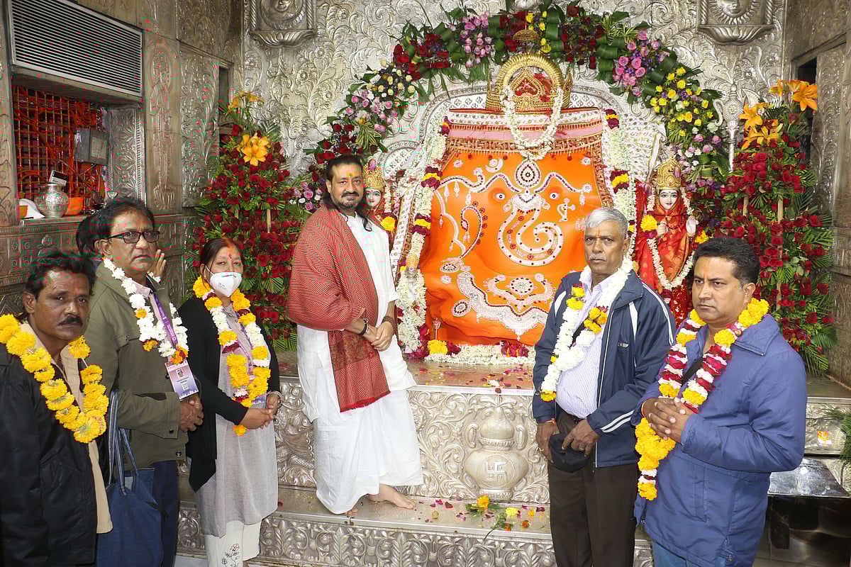 Indore: Til Chaturthi fair begins in Khajrana Ganesh with Dhwaj Pujan