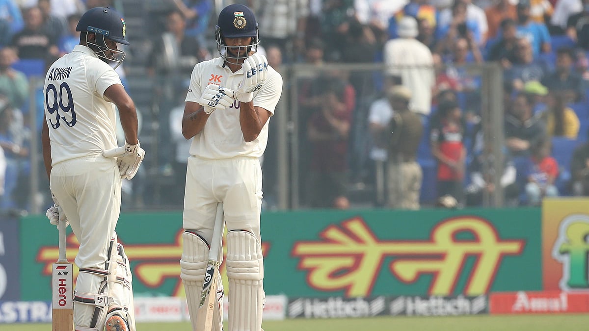 IND vs AUS: Axar, Ashwin could easily bat in top six of best Test teams ...